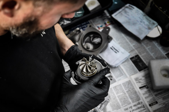 HPTURBO HIGH PERFORMANCE TURBOCHARGERS